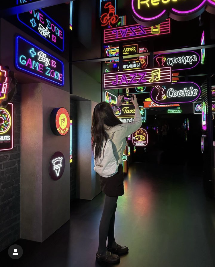 パクソジュンの彼女？！お揃いカップルアイテムや馴れ初めは？XOOSって誰？本名や年齢などプロフィール！ | havicoco